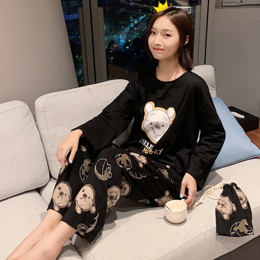 Schwarzes Pyjama-Set mit Winnie the Pooh für Frauen • Alle-schlafanzuge