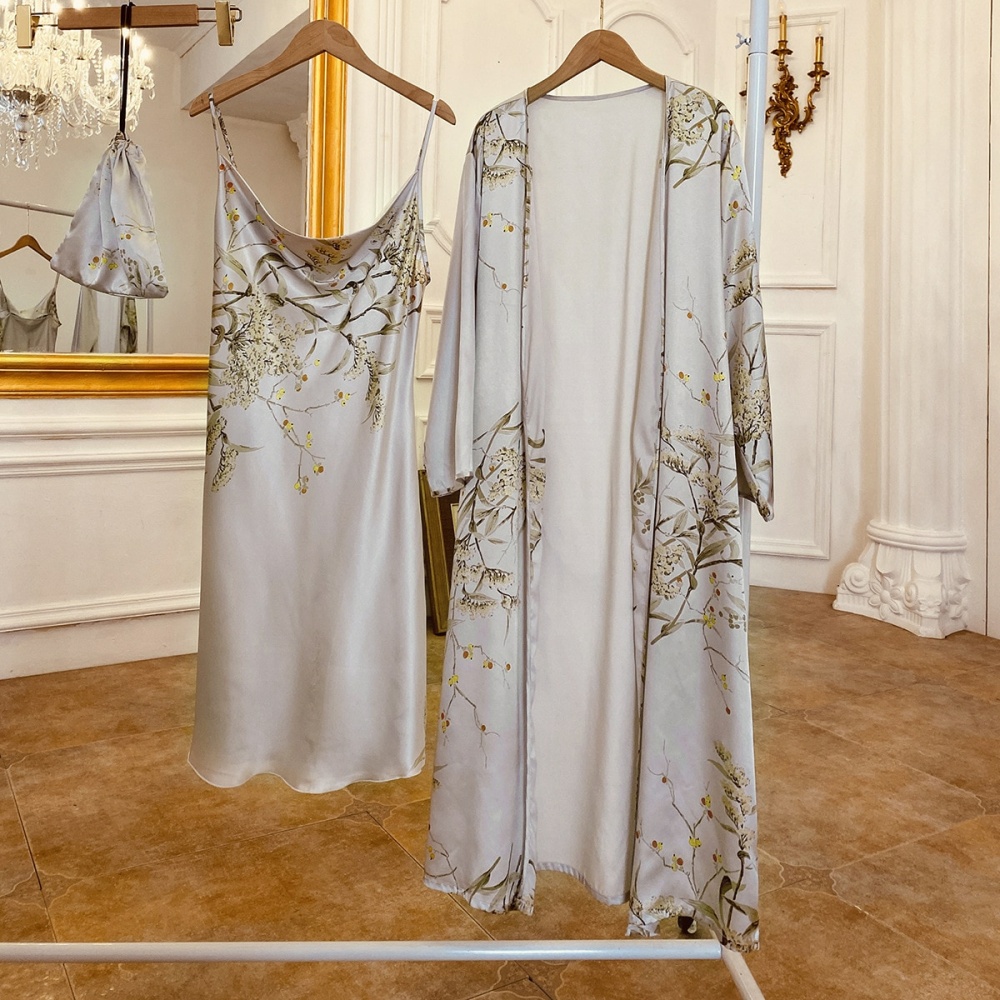Sexy grauer Pyjama mit Blumenmuster für Frauen • Alle-schlafanzuge